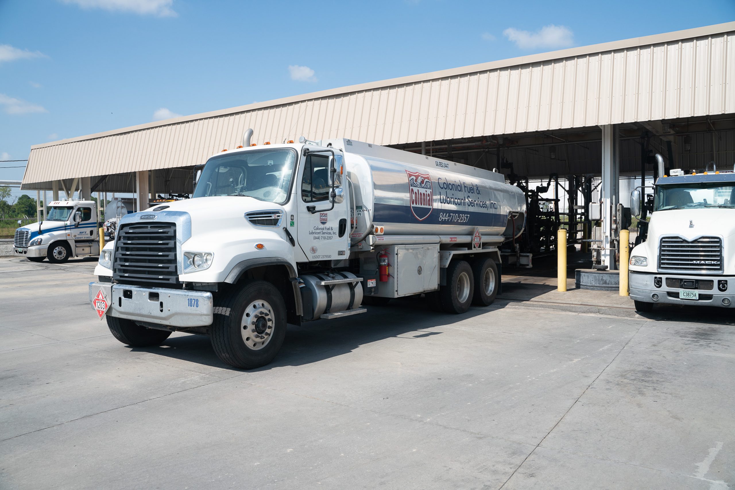 SERVICE, FAMILY, INTEGRITY AND ENTREPRENEURSHIP | Tank Storage