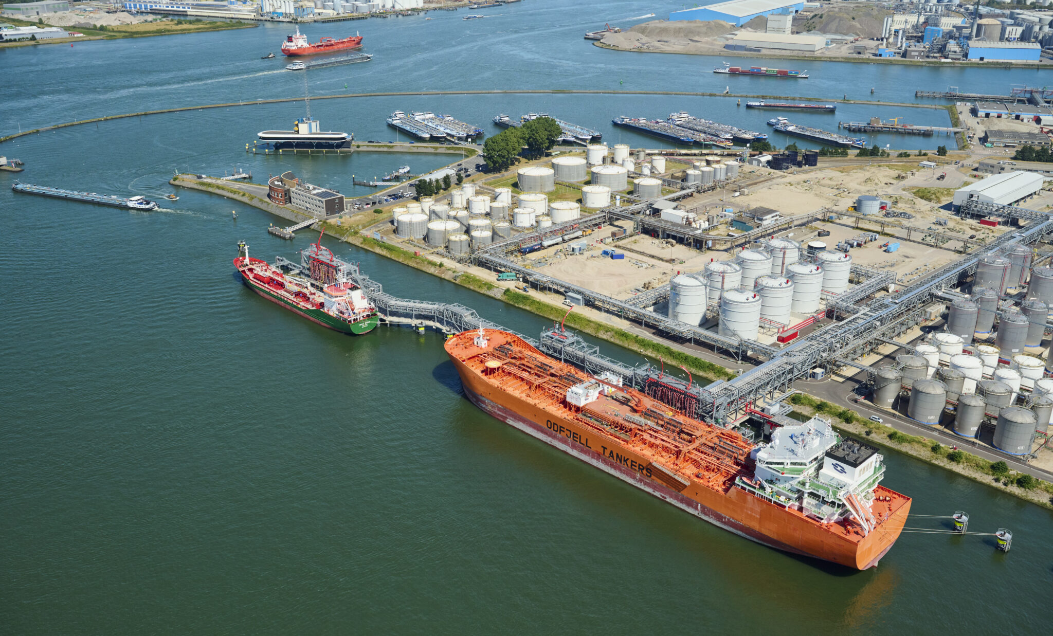 Proton Ventures & LBC Tank Terminals to Develop Ammonia Terminal ...